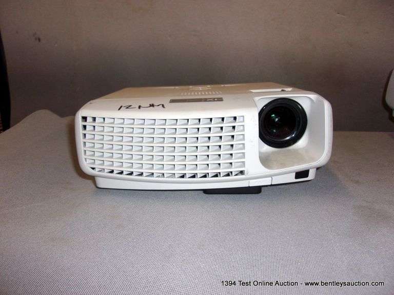 MITSUBISHI XD430U PROJECTOR - Bentley & Associates, LLC