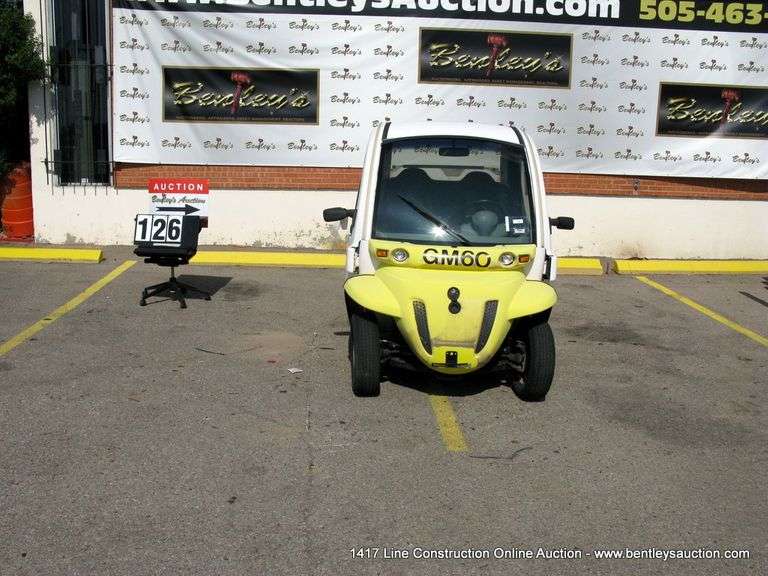 2003 CHRYSLER GEM E 825 LOW SPEED VEHICLE (LSV) / NEIGHBORHOOD ELECTRIC ...