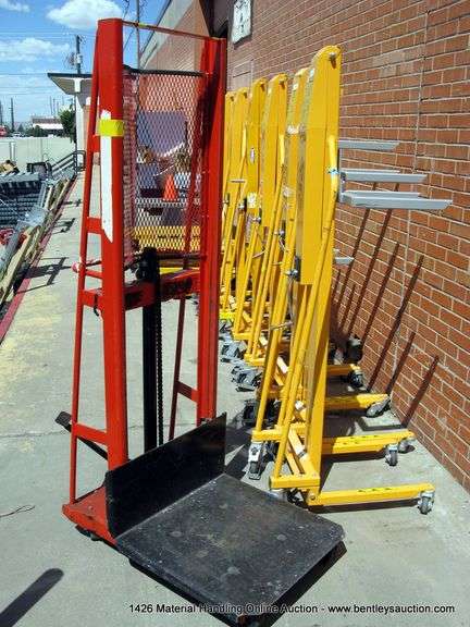 WESCO HYDRAULIC FOOT LIFT, 1000 LB - Bentley & Associates, LLC