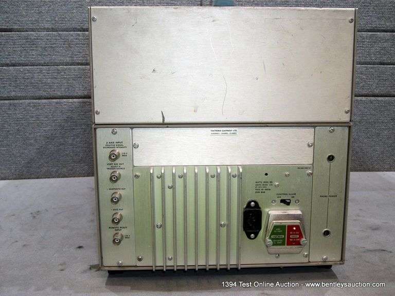 TEKTRONIX 7704A OSCILLOSCOPE SYSTEM - Bentley & Associates, LLC