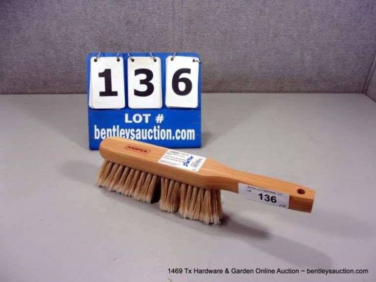 HARPER SOFT SYNTHETIC COUNTER DUSTER #457 - Bentley & Associates, LLC
