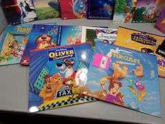 LOT: (15 LASER DISCS) - HERCULES, OLIVER & COMPANY, SNOW WHITE AND THE ...