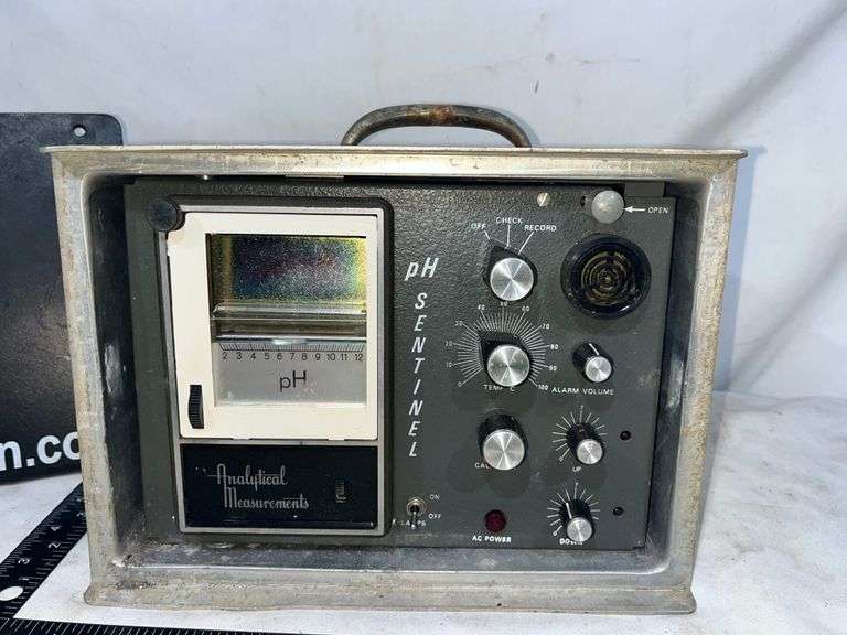 ANALYTICAL MEASUREMENTS PH SENTINEL PH CHART RECORDER - Bentley ...