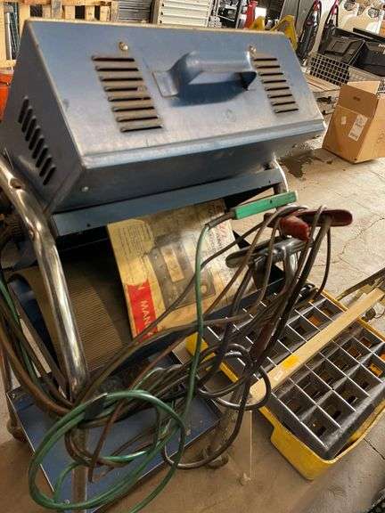 SUN VAT 40 BATTERY TESTER - Bentley & Associates, LLC