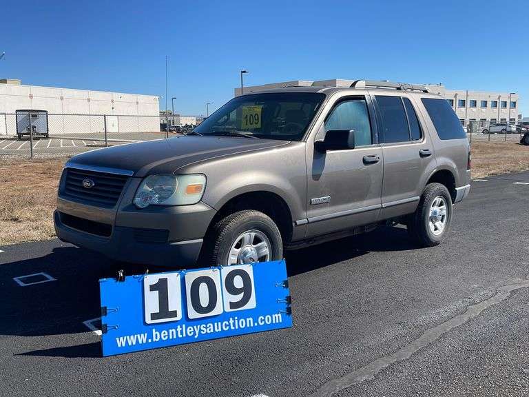 2006 FORD EXPLORER XLS (SUV) 4WD 124,234 MILES, - Bentley & Associates, LLC