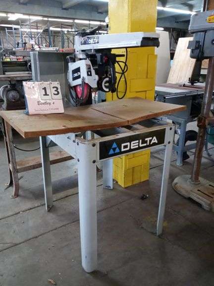 DELTA RADIAL ARM SAW - Bentley & Associates, LLC