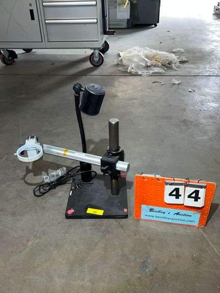 MICROSCOPE BOOM & HEAD - Bentley & Associates, LLC