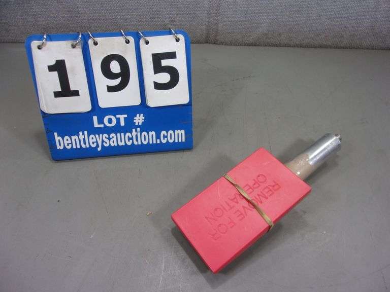 LUDLUM MEASUREMENTS MODEL 43-93 ALPHA-BETA DETECTOR - Bentley ...