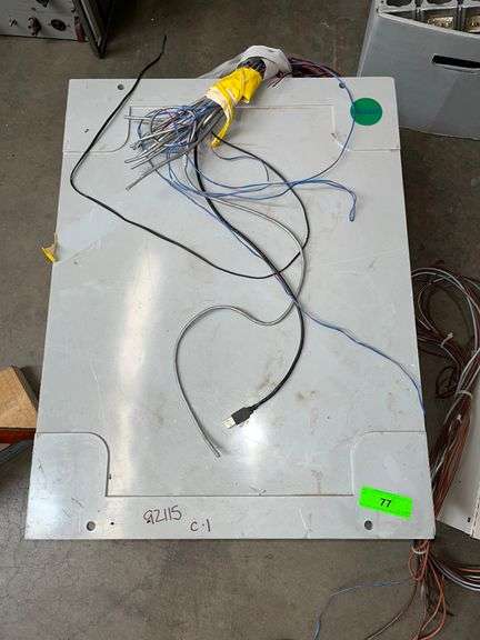 GF SIGNET CONDUCTIVITY RESISTIVITY CONTROLLER ENCLOSURE - Bentley ...