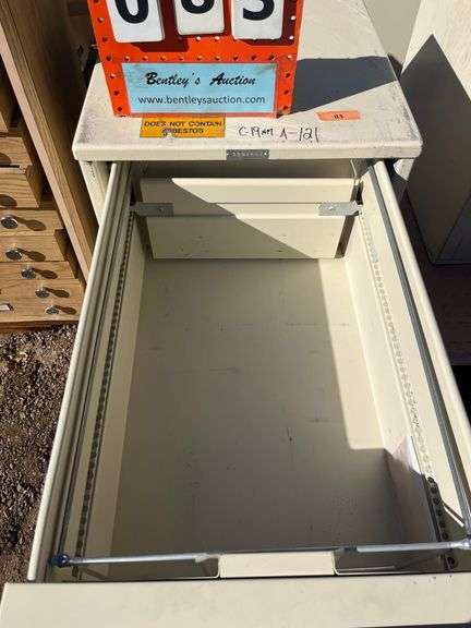 MOSLER 2-DRAWER SAFE - Bentley & Associates, LLC