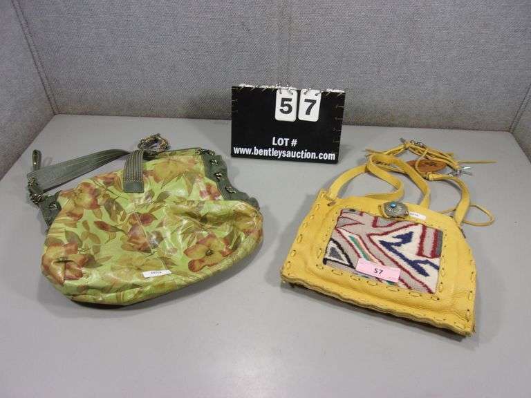 (1) DOGRIB DESIGNS YELLOW LEATHER PURSE W/ NATIVE AMERICAN DESIGN & (1 ...