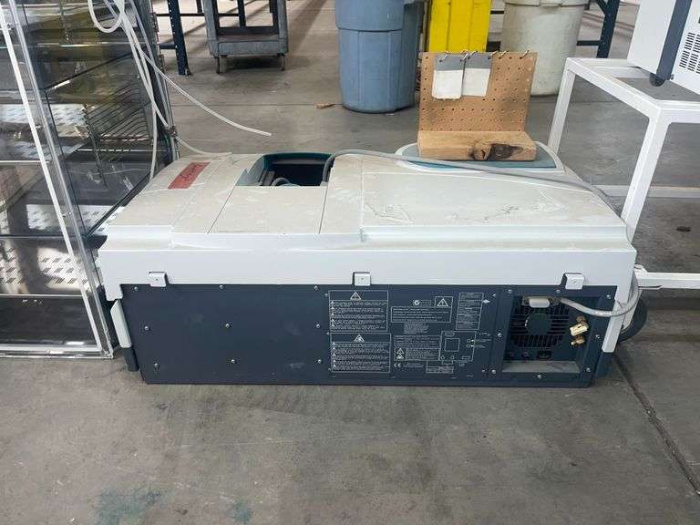 VARIAN CARY 5000 UV-VIS-NIR SPECTROPHOTOMETER - Bentley & Associates, LLC