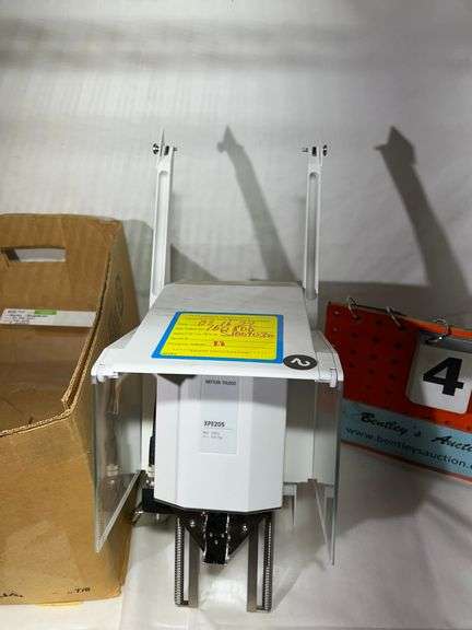 METTLER TOLEDO XPE205 CONSOLE - Bentley & Associates, LLC