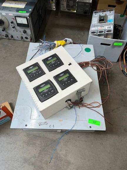 GF SIGNET CONDUCTIVITY RESISTIVITY CONTROLLER ENCLOSURE - Bentley ...