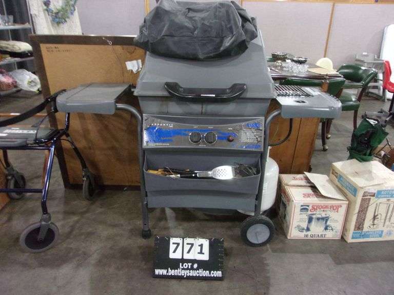 FIESTA ADVANTIS PROPANE GAS GRILL - Bentley & Associates, LLC