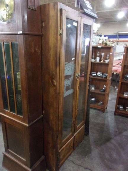 STAINED PINED DECORATIVE GLASS FRONT 2-DOOR GUN CABINET - Bentley ...