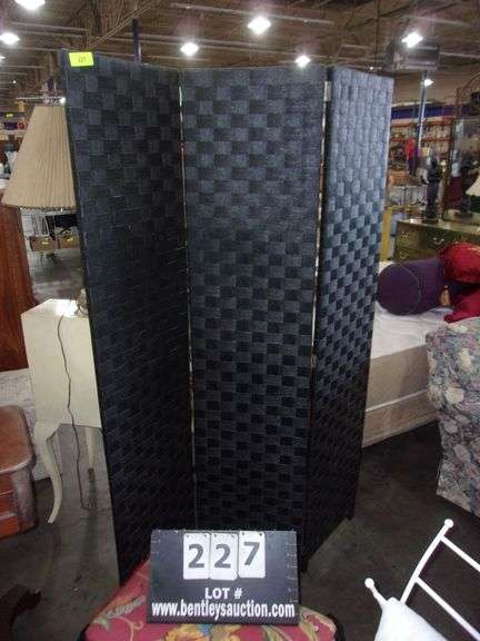 3 PANEL BLACK LATTICE DRESSING SCREEN - Bentley & Associates, LLC