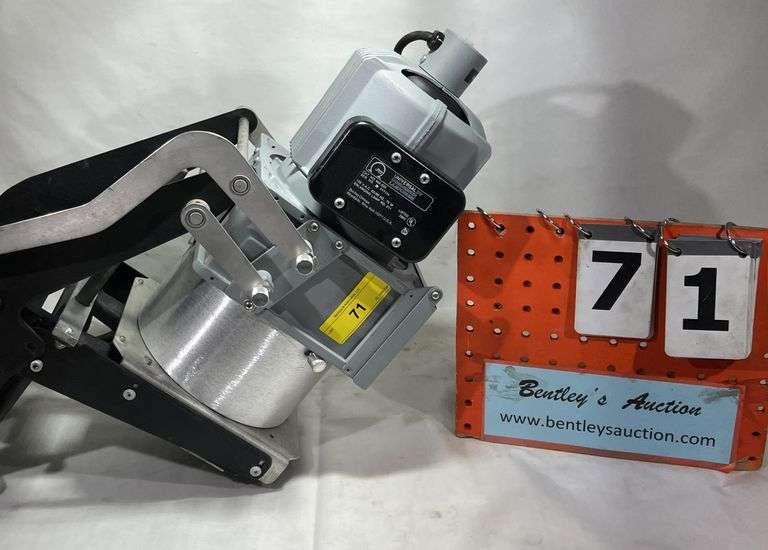 UNIVERSAL PRO LAB 4X5 ACCESSORY - Bentley & Associates, LLC