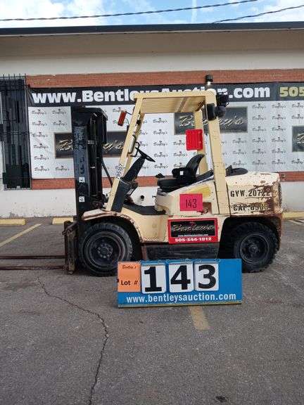 HYSTER 80 FORKLIFT H80XM - Bentley & Associates, LLC