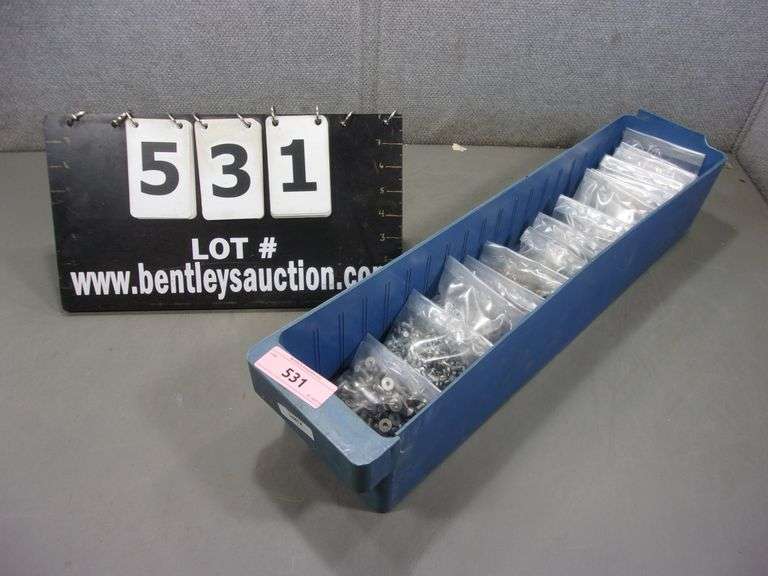 BLUE PLASTIC ORGANIZER W/ ASSORTED SCREWS IN BAGS - Bentley ...