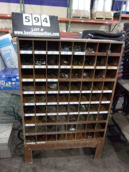 BROWN BOLT BIN ORGANIZER SHELF - 72 ORGANIZING SLOTS - Bentley ...