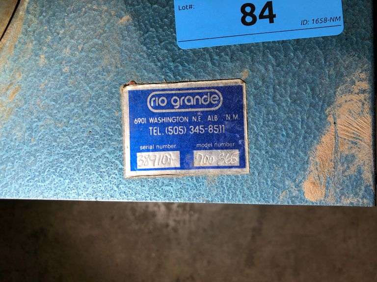 YASUI VACUUM WAX INJECTOR - Bentley & Associates, LLC