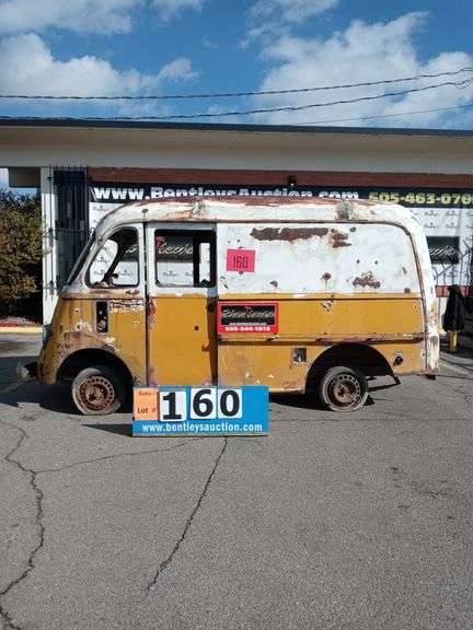 1950'S INTERNATIONAL HARVESTER METRO VAN K1M-214A - Bentley ...