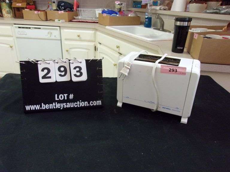 RIVAL WHITE TOASTER - Bentley & Associates, LLC