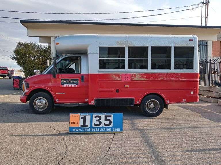 2001 CHEVROLET 3500 EXPRESS (1 TON) BUS 108,499 MILES - Bentley ...