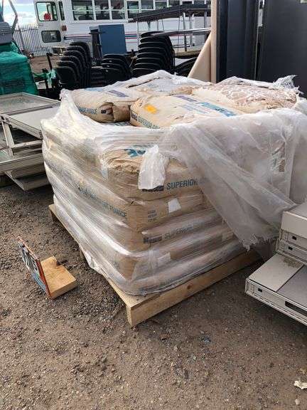 PALLET: BAGS OF HESS PUMICE (34X MONEY) - Bentley & Associates, LLC