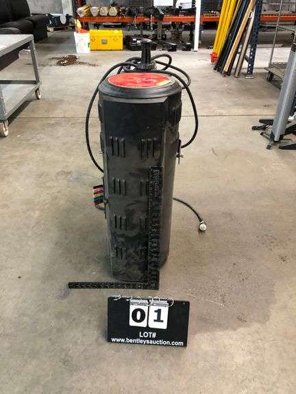 ALTMAN 1000Q FOLLOW SPOTLIGHT - Bentley & Associates, LLC