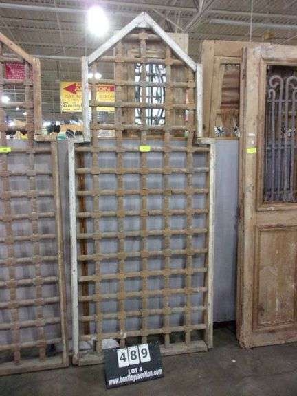 WOODEN LATTICE WORK - Bentley & Associates, LLC