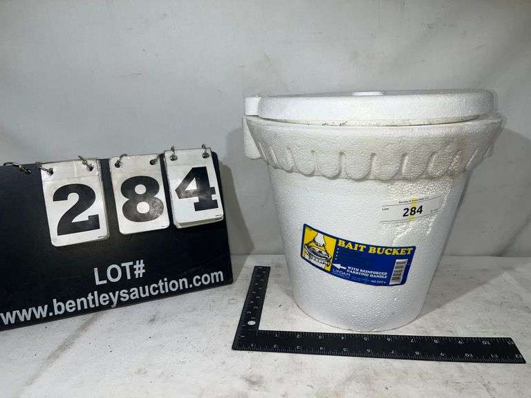 LIFOAM ICE & BAIT BUCKET - Bentley & Associates, LLC