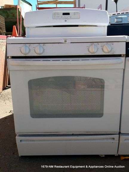 GE STOVE/OVEN - MISSING PARTS - Bentley & Associates, LLC