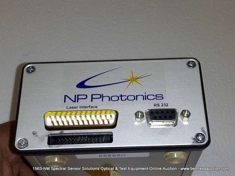 NP PHOTONICS LASER SYSTEM FIBER OPTICAL SOURCE CONTROLLER - Bentley ...
