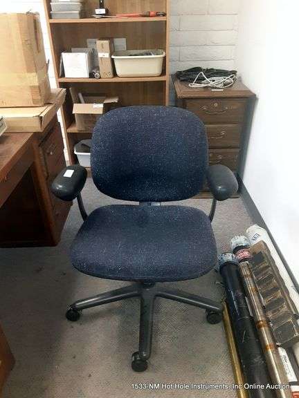 HERMAN MILLER BLUE CHAIR - Bentley & Associates, LLC