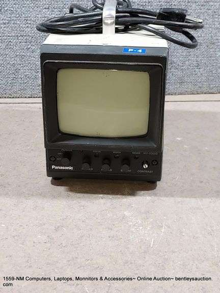 PANASONIC WV-5200B VIDEO MONITOR - Bentley & Associates, LLC