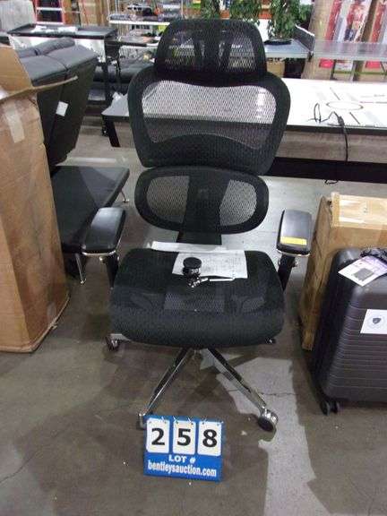 OFM MODEL 540 ERGONOMIC MESH CASTERED OFFICE CHAIR - 1 DAMAGED CASTER ...