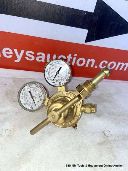 VICTOR VTS 250D COMPRESSED GAS REGULATOR - Bentley & Associates, LLC