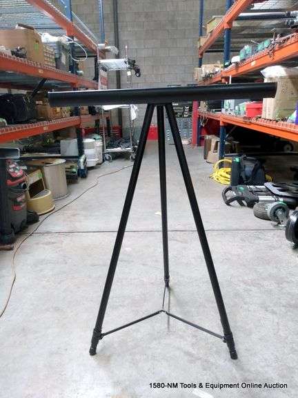 QUARTET EASEL - Bentley & Associates, LLC