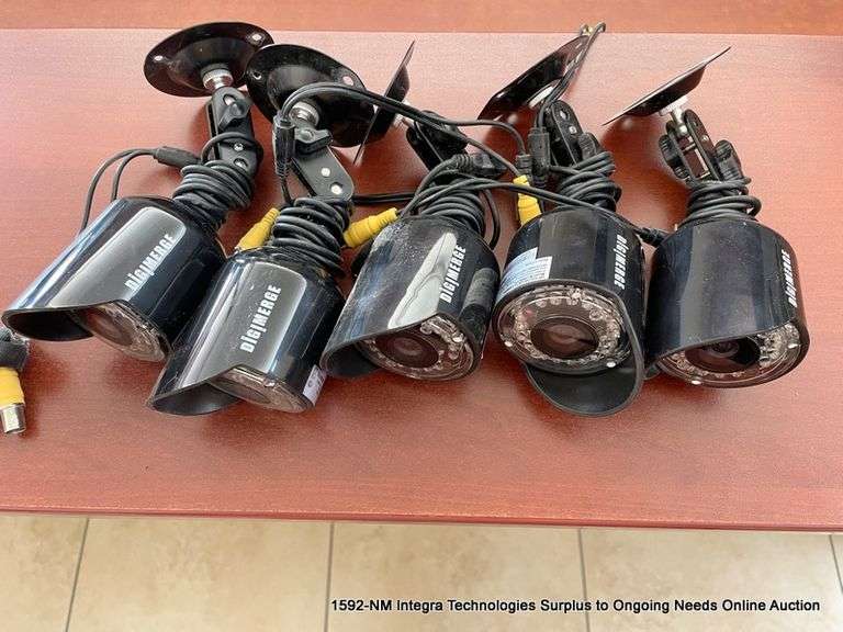 DIGIMERGE MODEL U AIS COLOR IR CAMERAS (8X MONEY) - Bentley ...