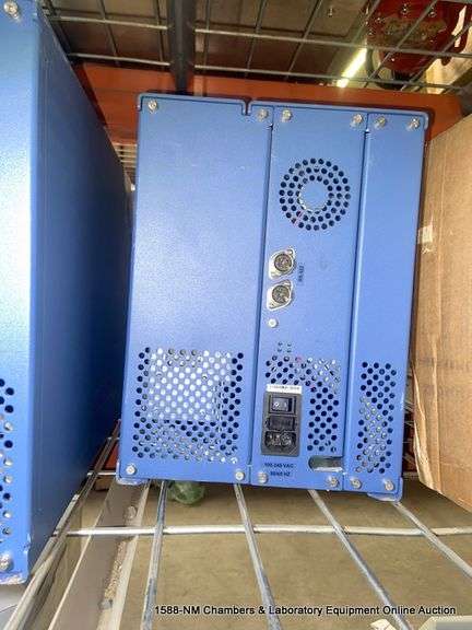 QUALITAU DESKTOP MICRO OVEN - Bentley & Associates, LLC