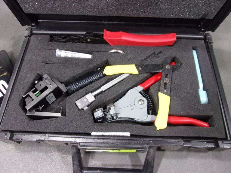 ENGLISH BICKFORD OPTICS COMPANY TK06 HCS FIBER TERMINATION KIT ...