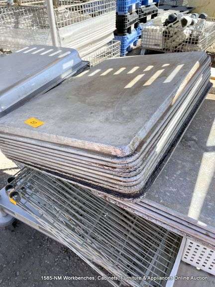 ALUMINUM BAKING SHEET PANS (9X MONEY) - Bentley & Associates, LLC