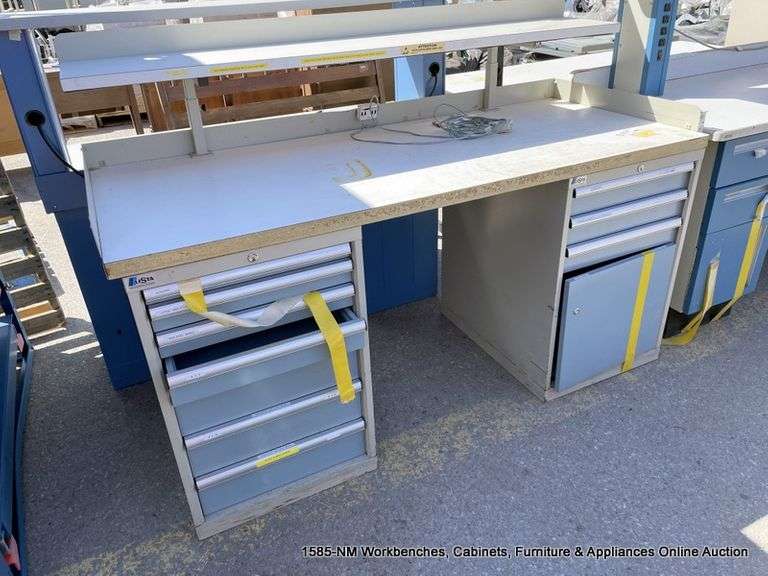 LISTA 10-DRAWER 1-DOOR WORKBENCH - Bentley & Associates, LLC