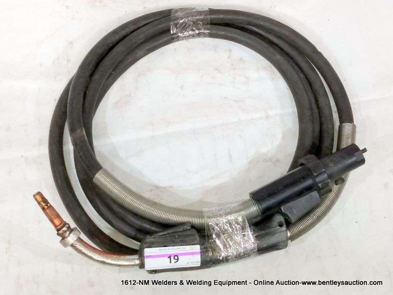 ESAB WIRE FEED GUN - Bentley & Associates, LLC