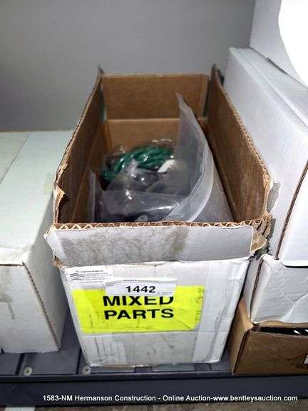 BOX: MIXED PARTS/PENTAIR PARTS - Bentley & Associates, LLC