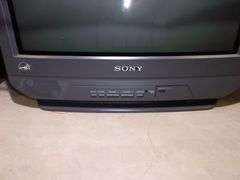 SONY TRINITRON KV-20M42 TUBE TYPE TELEVISION - Bentley & Associates, LLC