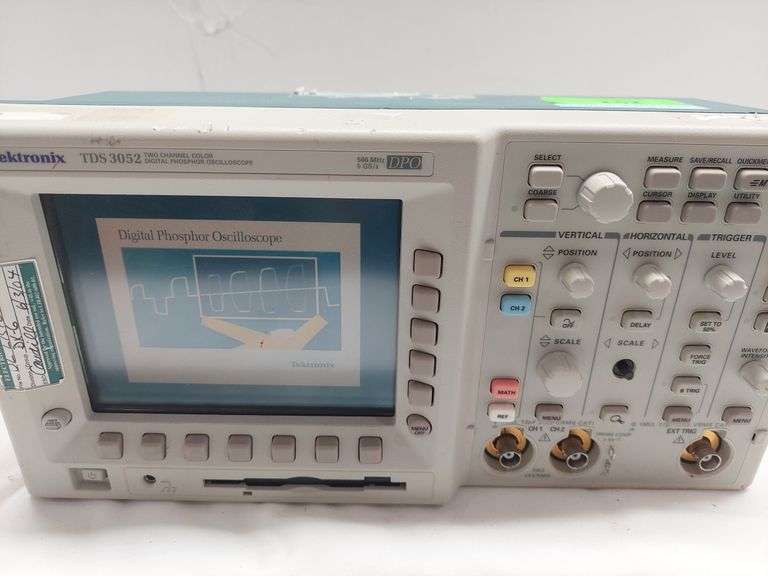 TEKTRONIX TDS 3052 TWO CHANNEL COLOR DIGITAL PHOSPHOR OSCILLOSCOPE ...