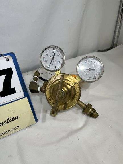VICTOR EQUIPMENT COMPANY COMPRESSED GAS REGULATOR - Bentley ...